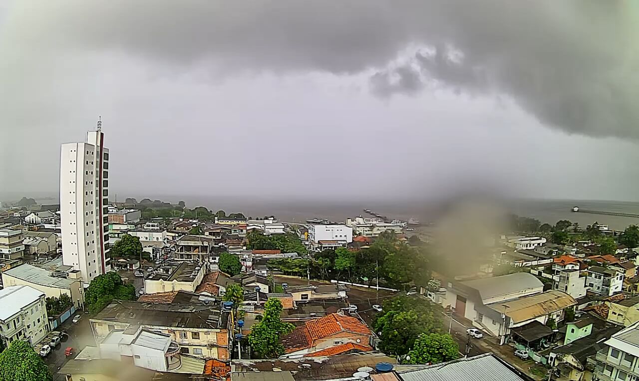 Formação de chuva intensa em Macapá/AP, confira o vídeo exclusivo ...