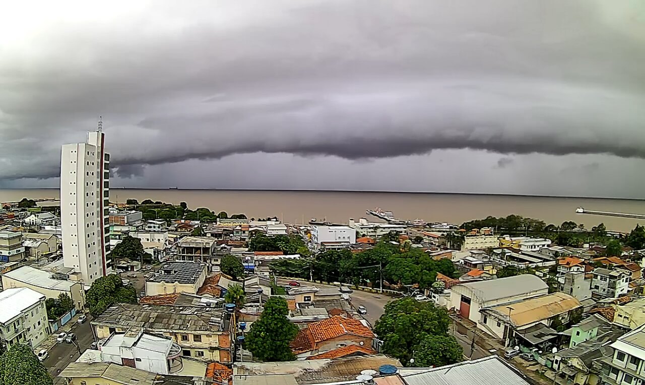 Avanço de chuva intensa em Macapá/AP, confira o vídeo! - Clima ao Vivo