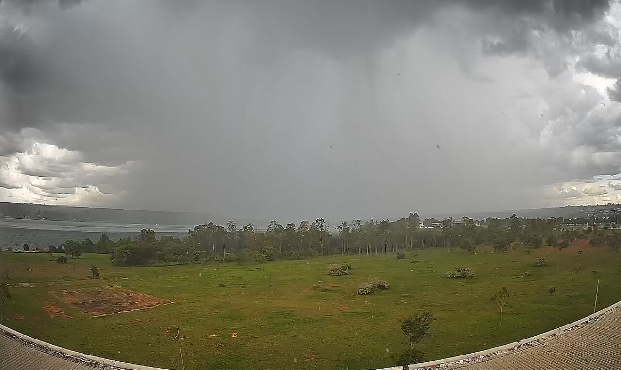 Avanço de chuva intensa em Brasília/DF, confira o vídeo! - Clima ao Vivo